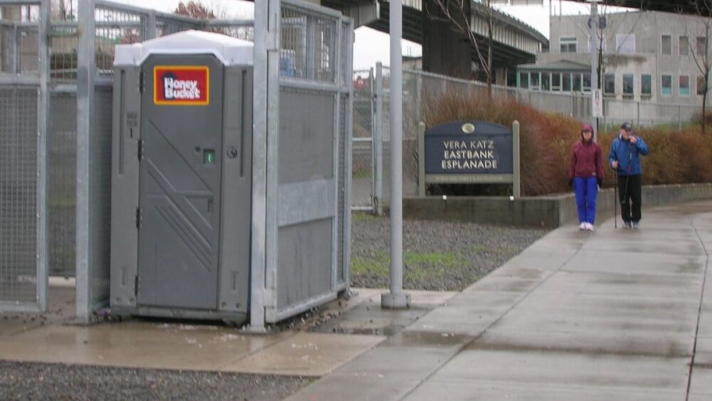 5 Essential Steps for Effective Porta Potty Cleaning - All About Porta ...